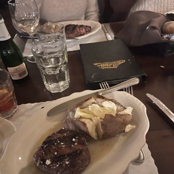 WILMOT STAGE STOP - Updated July 2024 - 194 Photos & 266 Reviews ...