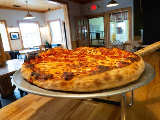 ROMAN WHEEL PIZZERIA - 35 Photos & 71 Reviews - 116 St Joseph, Suttons ...