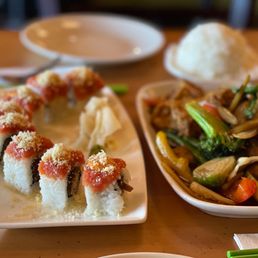 KIN DA THAI AND SUSHI RESTAURANT - Updated December 2025 - 159 Photos ...