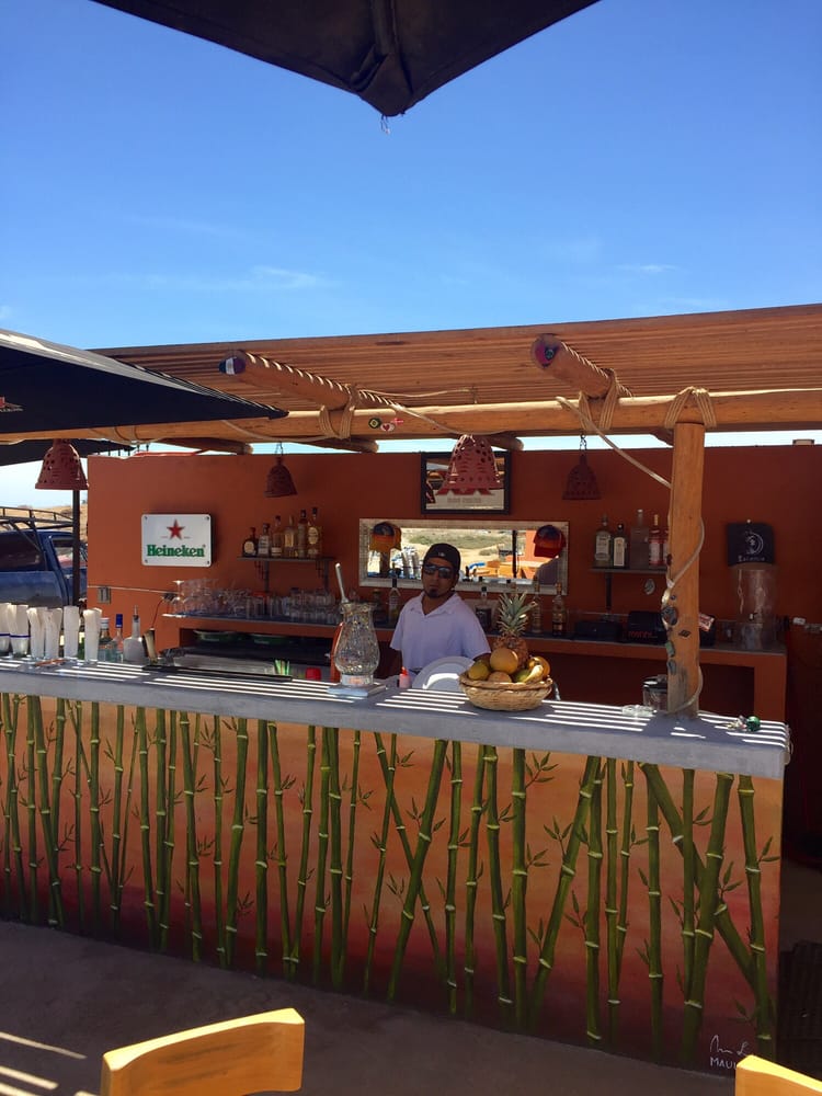 THE RIPTIDE BAR & GRILL - Hotel Cerritos Beach, El Pescadero, Baja ...