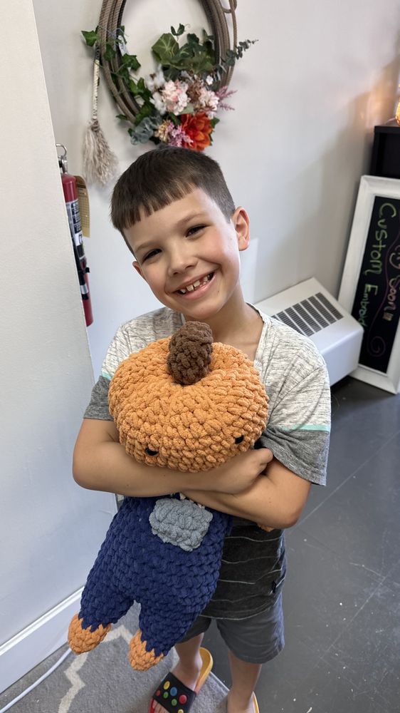 RK COUNTRY BOUTIQUE - Updated December 2025 - 1025 Quarrier St ...