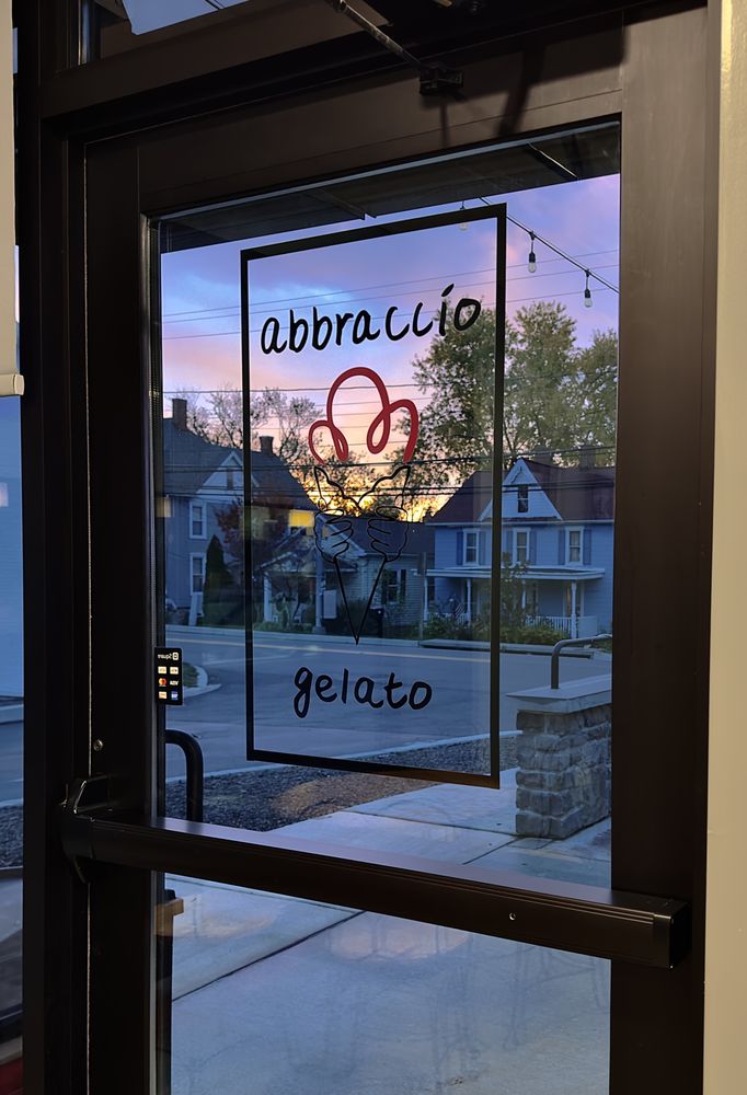 ABBRACCIO GELATO - Updated December 2025 - 26 Photos & 20 Reviews ...