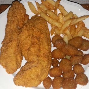 DA CATCH FISH & CHICKEN - 11 Photos - Chicken Wings - 4410 Charles St ...
