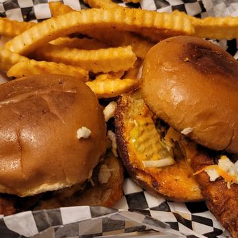 RAMBO’S HOT CHICKEN - Updated March 2025 - 61 Photos & 116 Reviews ...