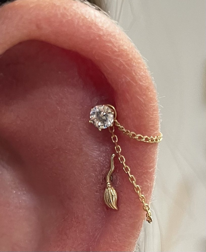 EVERGREEN BODY MOD - 106 W Meeker, Puyallup, Washington - 35 Photos ...