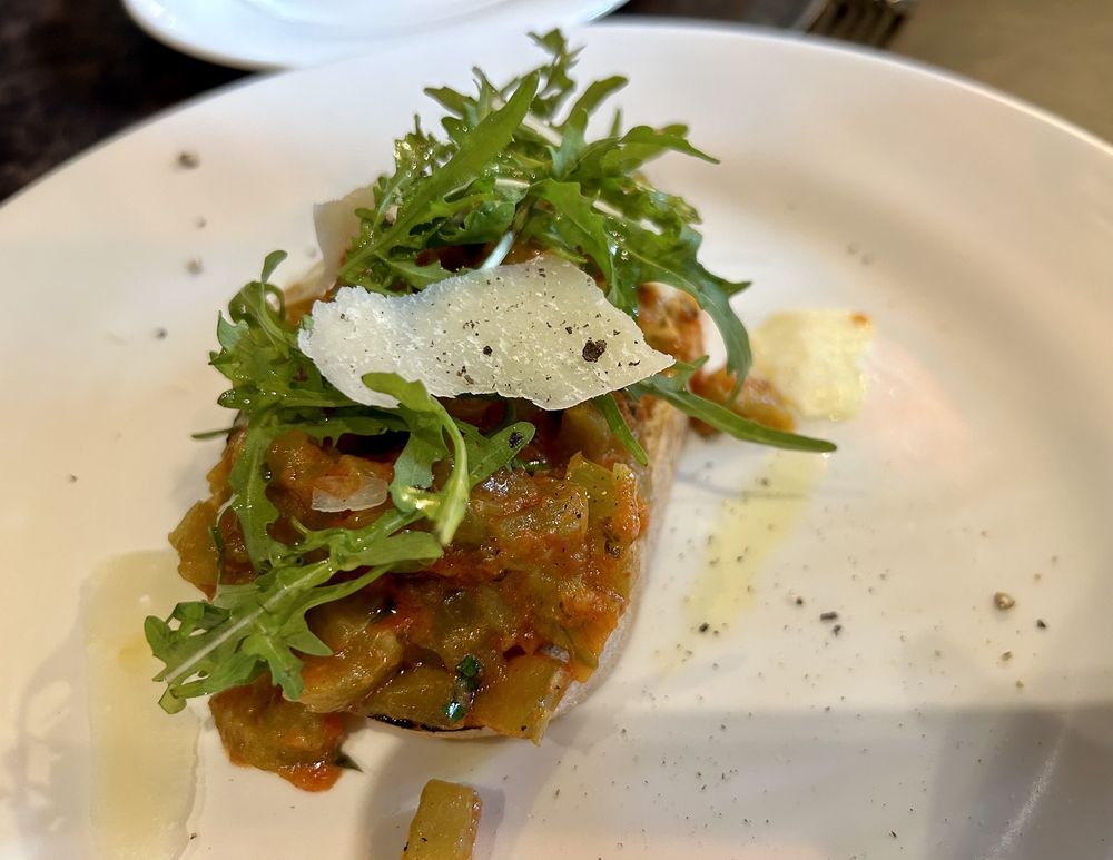 N* 17 THE PROMENADE / PORCINI RESTAURANT - Updated August 2024 - 12 ...