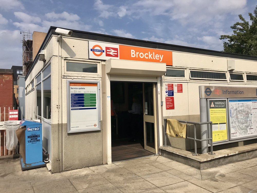 BROCKLEY STATION - Updated January 2025 - Coulgate St, London, United ...