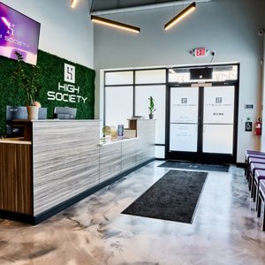 PURE OPTIONS WEED DISPENSARY LANSING EAST - Updated October 2025 - 125 ...