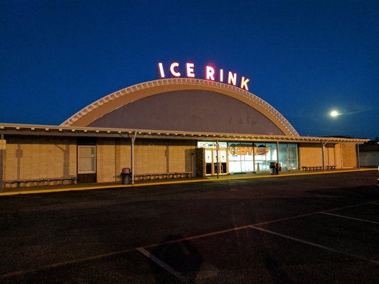 OCEAN ICE PALACE - Updated December 2025 - 79 Photos - 197 ...