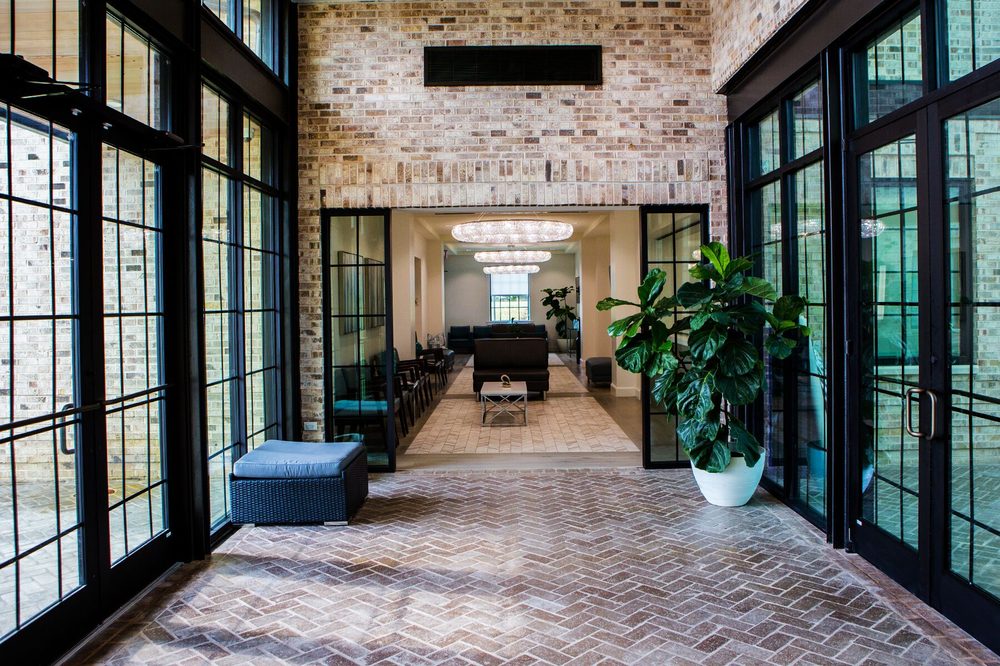 MISSISSIPPI PREMIER PLASTIC SURGERY - Updated October 2025 - 160 ...