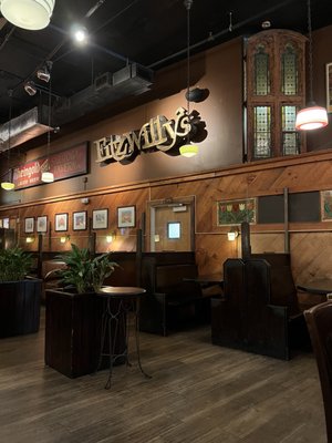 FITZWILLY’S RESTAURANT - 192 Photos & 324 Reviews - 23 Main St ...