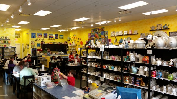 THE AMAZING ART STUDIO - Updated January 2025 - 37 Photos & 33 Reviews ...