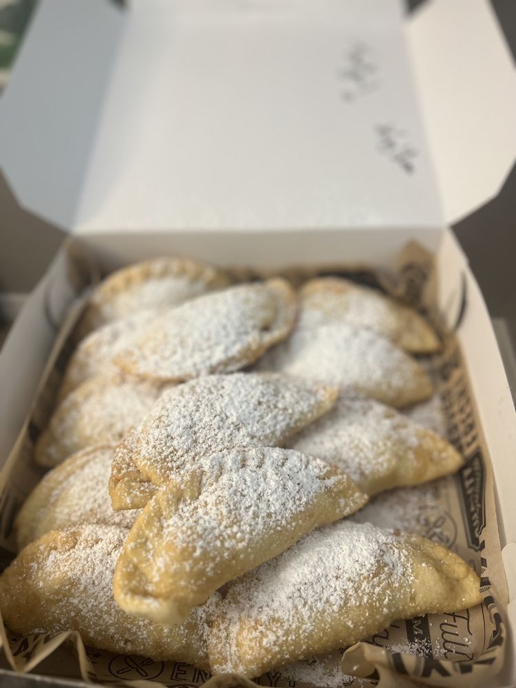 THE EMPANADA BAR - Updated January 2026 - 71 Photos & 45 Reviews - 601 ...