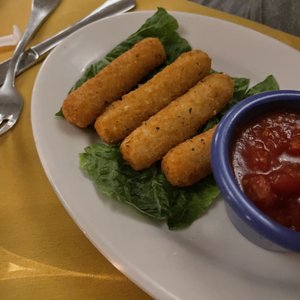 RUSSILLO PIZZERIA & RISTORANTE - 49 Photos & 107 Reviews - 675 ...