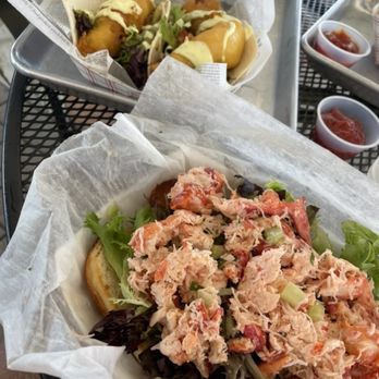 DOCKSIDE CAFE - Updated August 2024 - 215 Photos & 199 Reviews - 611 W ...