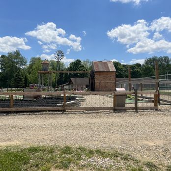 KOKOSING VALLEY CAMP & CANOE - Updated December 2025 - 22 Photos ...