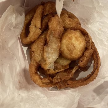 CASAPULLA’S NORTH STEAK & SUB SHOP - Updated December 2025 - 26 Photos ...