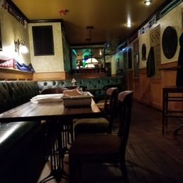 SLÁINTE IRISH PUB AND RESTAURANT - Updated December 2024 - 347 Photos ...