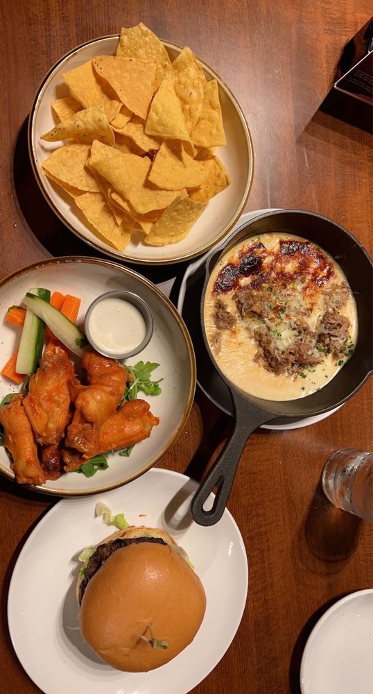 BRIX TAVERN - TUALATIN - 8187 SW Tualatin-Sherwood Rd, Tualatin, Oregon ...