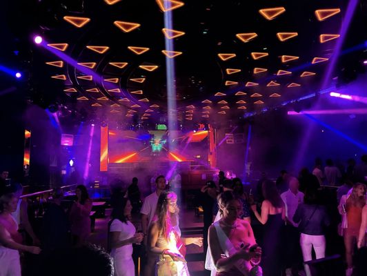 MANDALA CLUB - Updated October 2025 - 69 Photos & 88 Reviews - Blvd ...