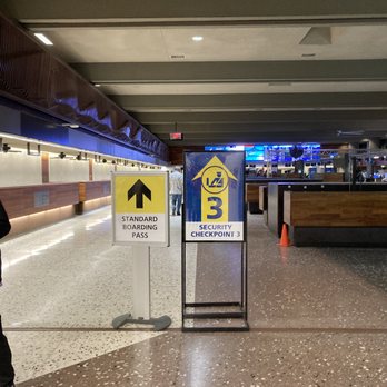 DANIEL K INOUYE INTERNATIONAL AIRPORT - HNL - Updated May 2024 - 5861 ...