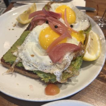 VIAND - Updated July 2025 - 382 Photos & 225 Reviews - 517 Columbus Ave ...