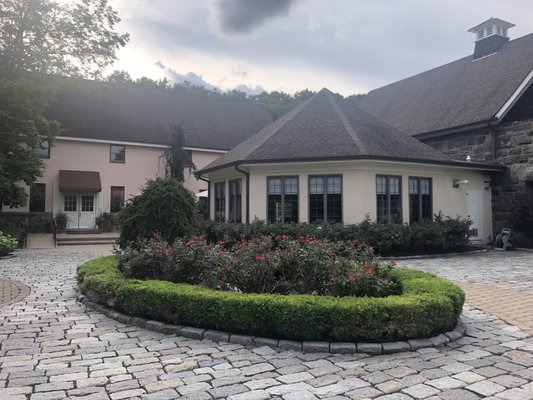 SMOKE RISE VILLAGE INN - 29 Photos & 41 Reviews - 9 Perimeter Rd ...