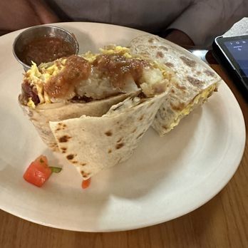 HAPPY DINER - Updated November 2024 - 636 Photos & 548 Reviews - 617 S ...