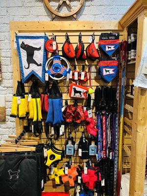 THE BLACK DOG GENERAL STORE: SAVANNAH - Updated December 2025 - 20 ...