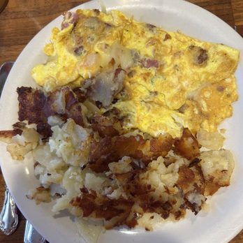 LUMBER INN - Updated December 2025 - 134 Photos & 242 Reviews - 617 ...