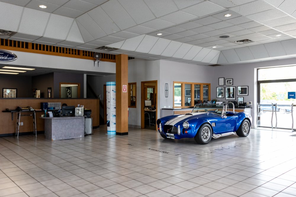 GRIFFIN FORD - Updated January 2026 - 26 Photos & 21 Reviews - 1642 ...