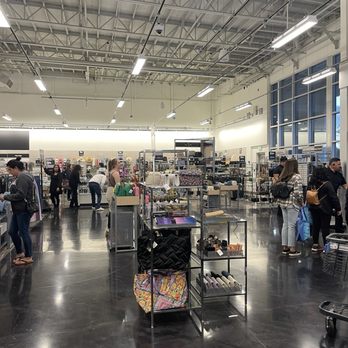 NORDSTROM RACK - Updated December 2025 - 58 Photos & 15 Reviews - 6725 ...