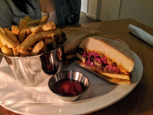 THE MAGNET - 55 Photos & 17 Reviews - 309 W Pender Street, Vancouver ...