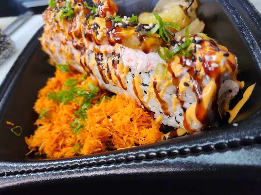 GOLDEN BOY MARISCOS AND SUSHI - Updated November 2025 - 12 Photos ...