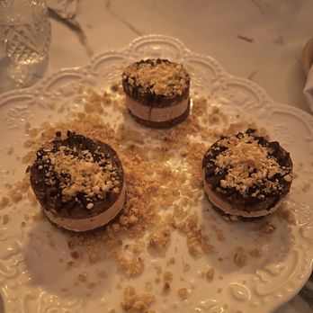 REYNA NEW YORK - Updated August 2024 - 373 Photos & 134 Reviews - 11 E ...