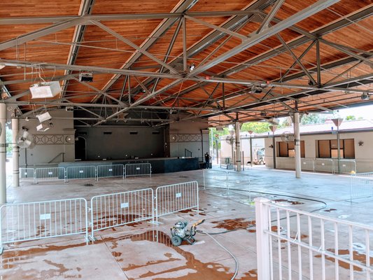 THE ESPEE - Updated October 2025 - 88 Photos & 32 Reviews - 1174 E Commerce St, San Antonio ...