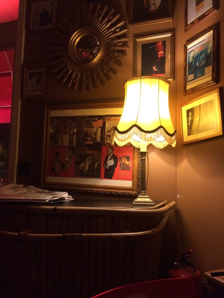 CAFÉ BARON - Updated July 2025 - 20 Photos & 18 Reviews - Marnixplaats ...