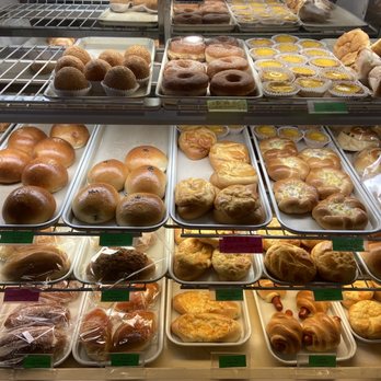 INTERNATIONAL BAKERY - Updated January 2026 - 33 Photos & 27 Reviews ...