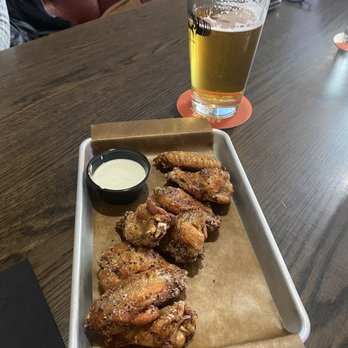 HAYDEN BLOCK SMOKE & WHISKEY - Updated October 2024 - 316 Photos & 239 ...