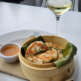 SAVR - Updated January 2026 - 365 Photos & 177 Reviews - 150 Seaport ...