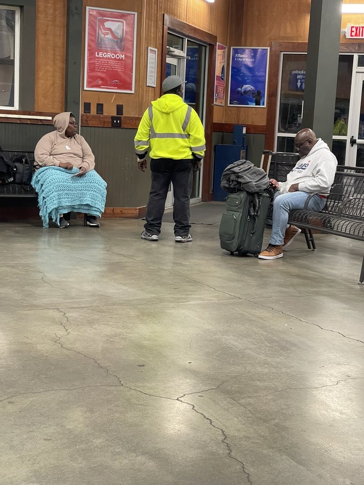 GREYHOUND BUS LINES - Updated December 2025 - 19 Photos & 44 Reviews ...