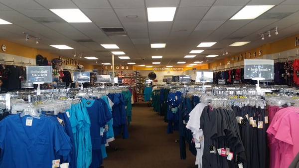 UNIFORM ADVANTAGE - Updated April 2026 - 16 Reviews - 19411 S Dixie Hwy ...