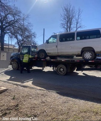 LOW COST TOWING - Updated June 2026 - 809 SE 44th St, Oklahoma City ...