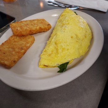 RED FOX DINER - Updated May 2025 - 131 Photos & 142 Reviews - 2041 NE ...