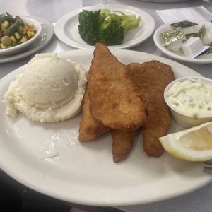 STANI’S FAMILY RESTAURANT - Updated January 2026 - 31 Photos & 34 ...