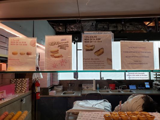 THE SHOWROOM BAKEHOUSE - Updated October 2025 - 37 Photos & 22 Reviews - 445 Albee Square W ...