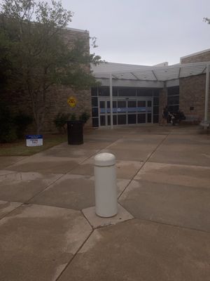 EDMOND LIBRARY - Updated October 2025 - 23 Photos & 20 Reviews - 10 S ...