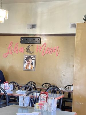 LIL’ MOON DINER - Updated January 2026 - 24 Photos & 42 Reviews - 3790 ...