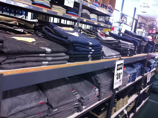 BJ CLOTHES - Updated December 2025 - 33 Reviews - 5565 E 7th St, Long Beach, California ...