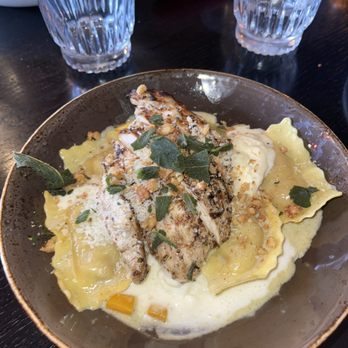 RED RABBIT MINNEAPOLIS - Updated November 2024 - 1290 Photos & 942 ...